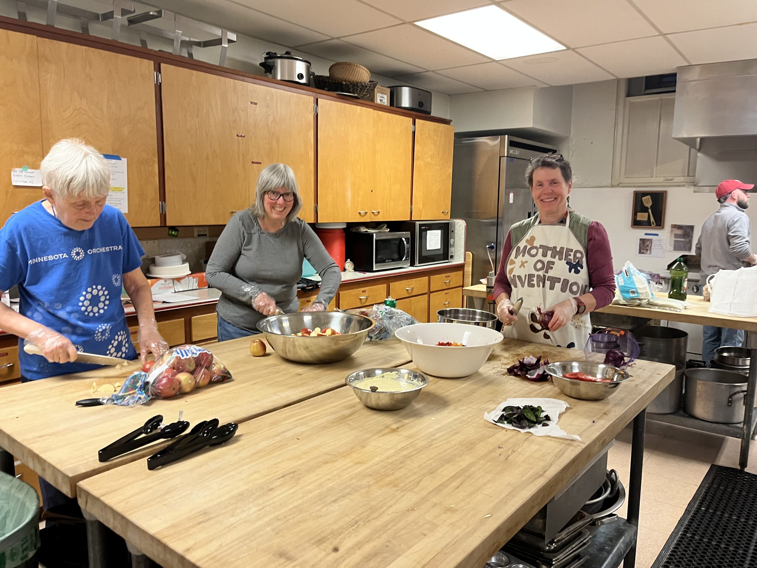 Ballard Sunday Dinner Needs You! - Our Redeemer's Lutheran Church